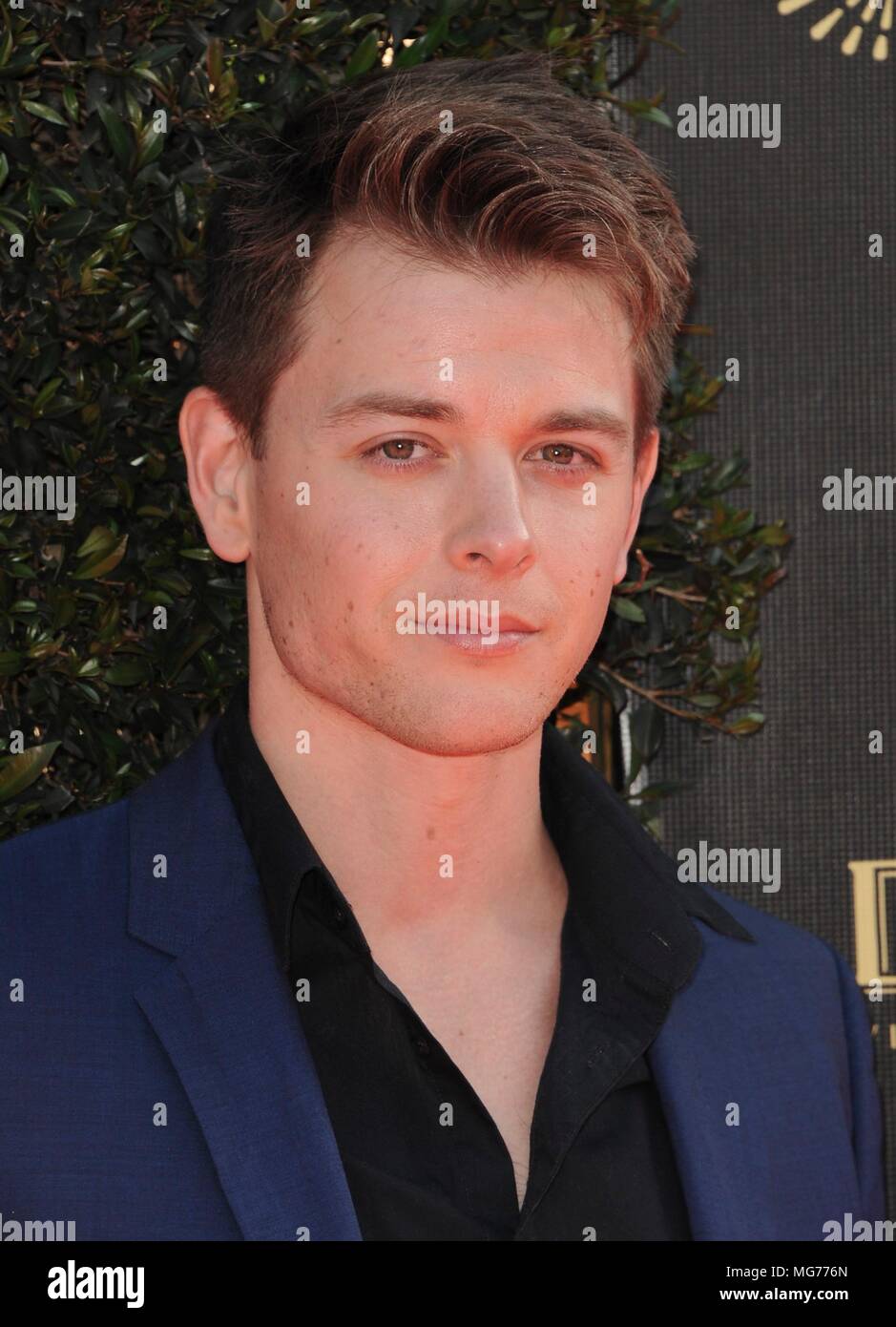Daytime emmy awards 27th hi-res stock photography and images - Alamy