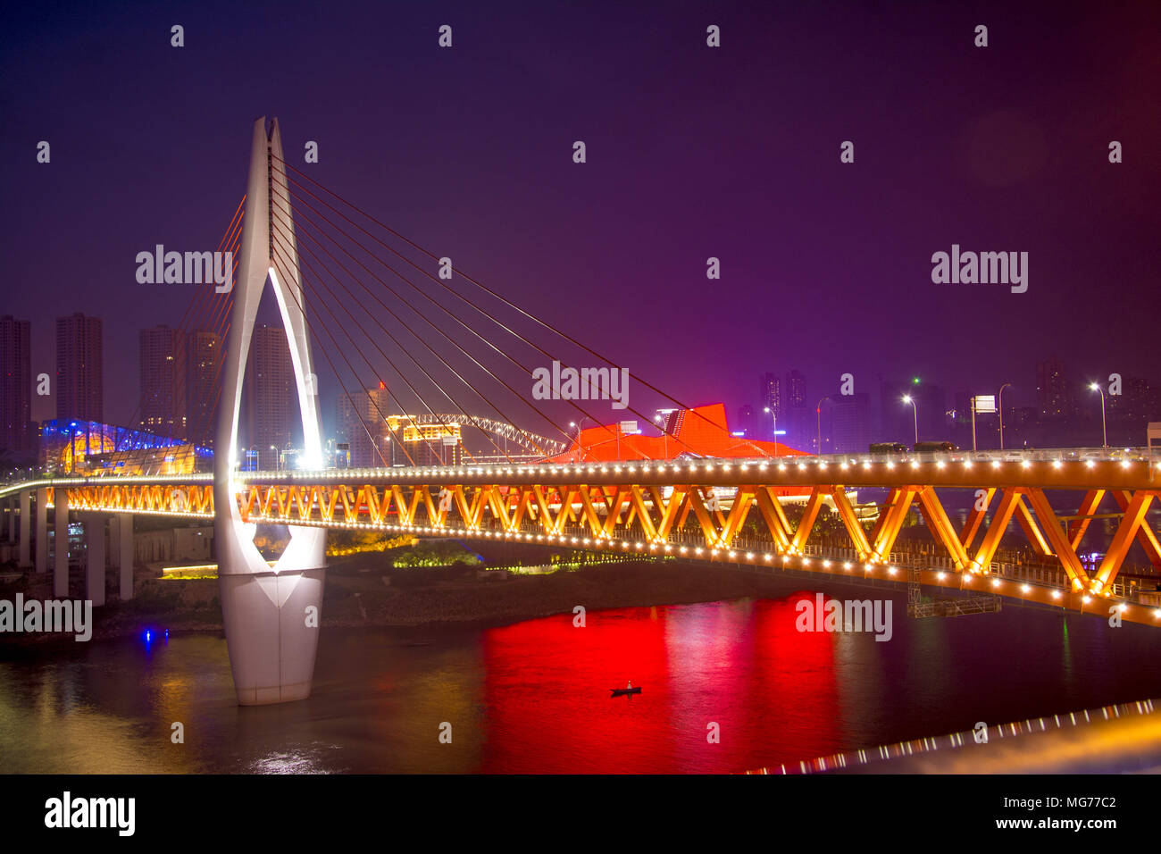 The qiansimen jialing river bridge hi-res stock photography and images ...