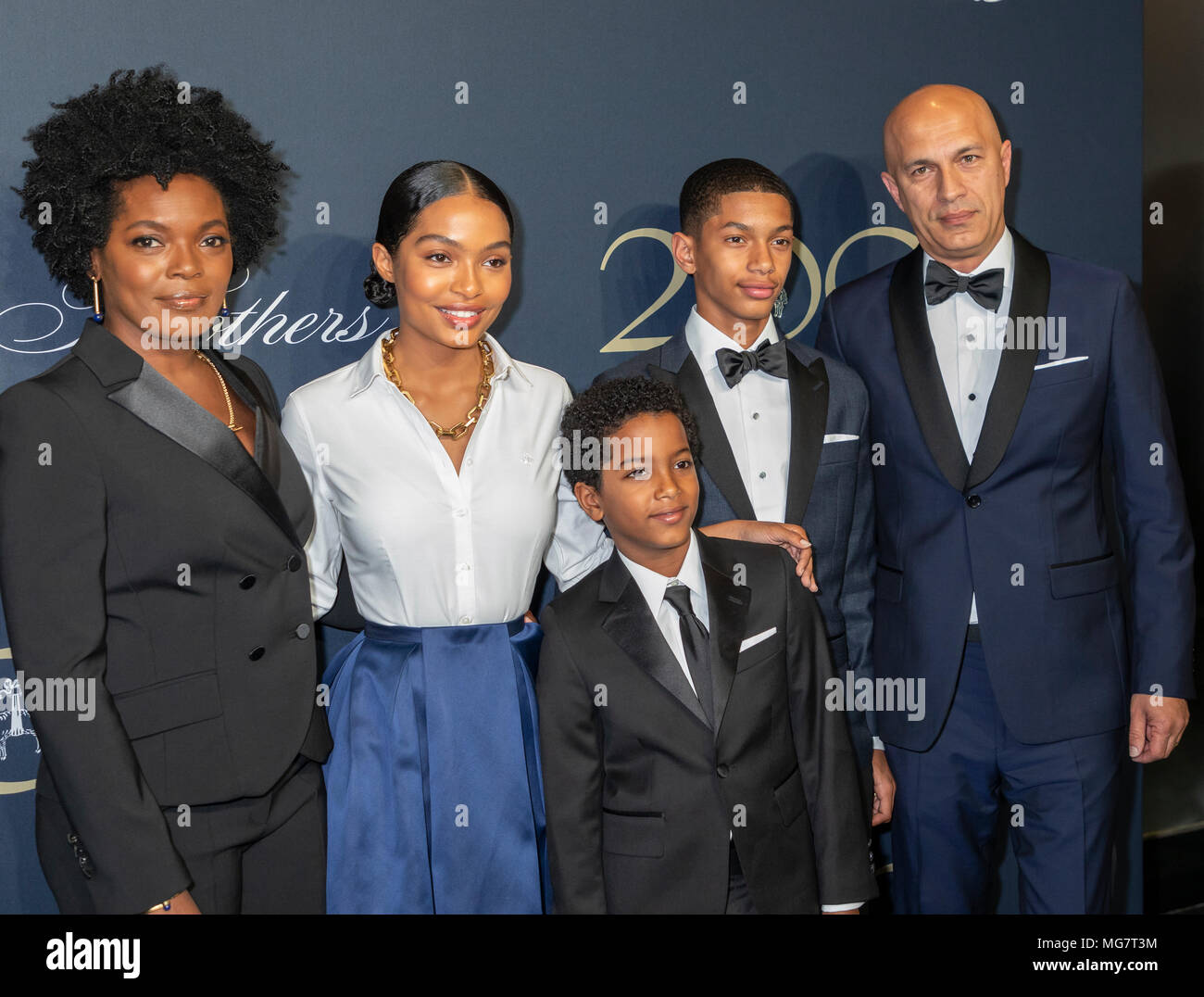 Yara Shahidi And Family