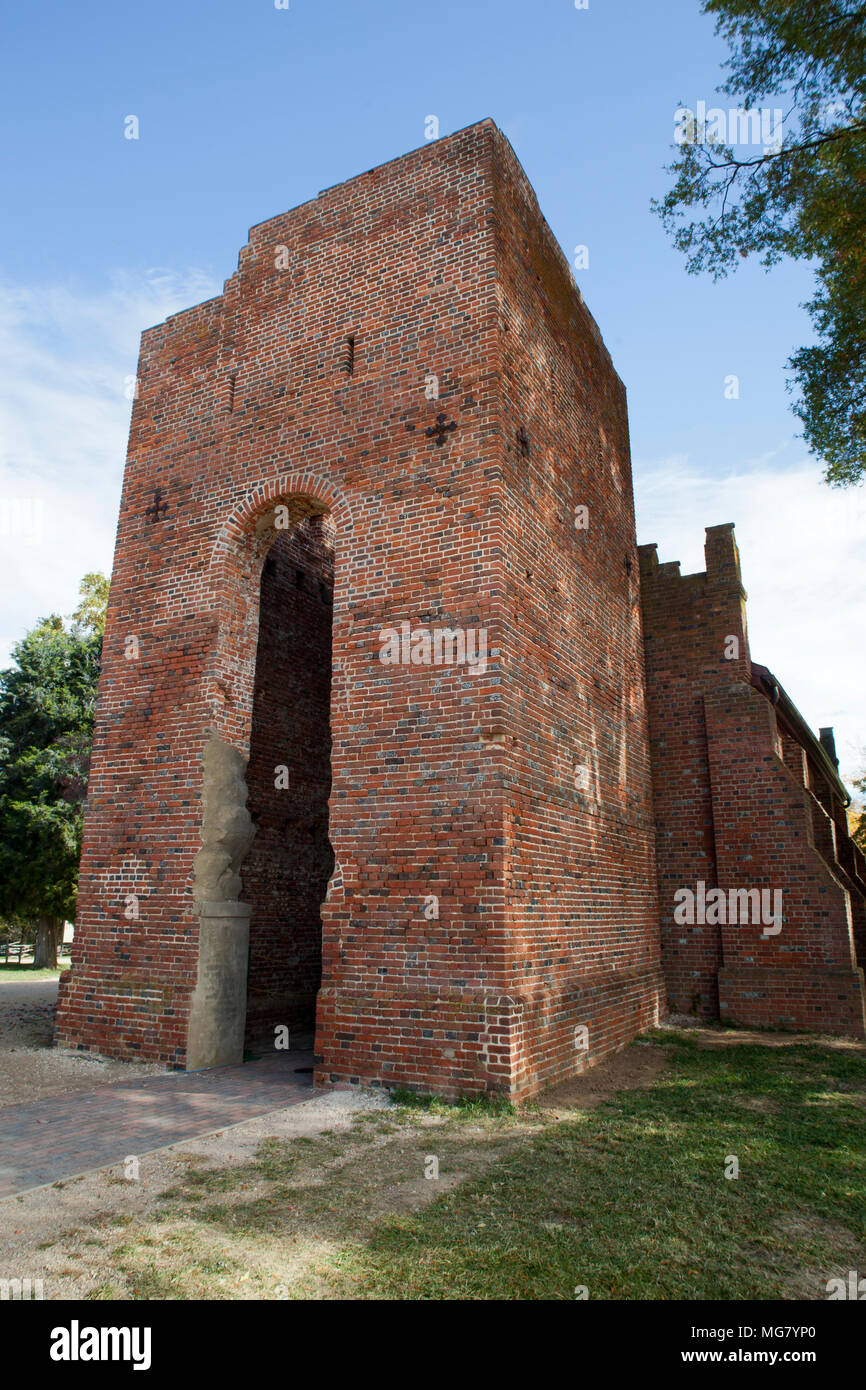 James town Memorial Church in historic Jamestown settlement Virginia ...