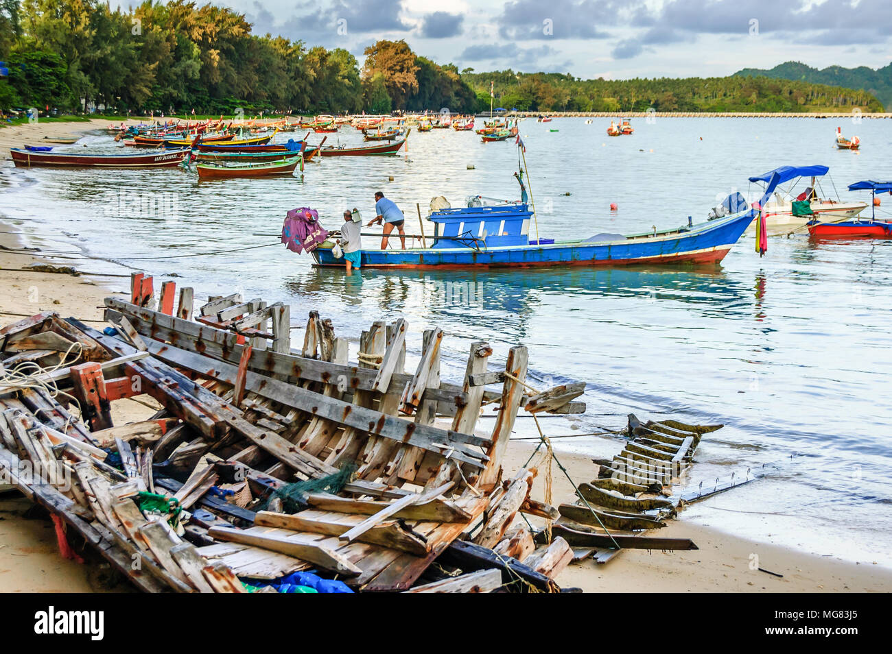 Boat wreck on beach hi-res stock photography and images - Alamy