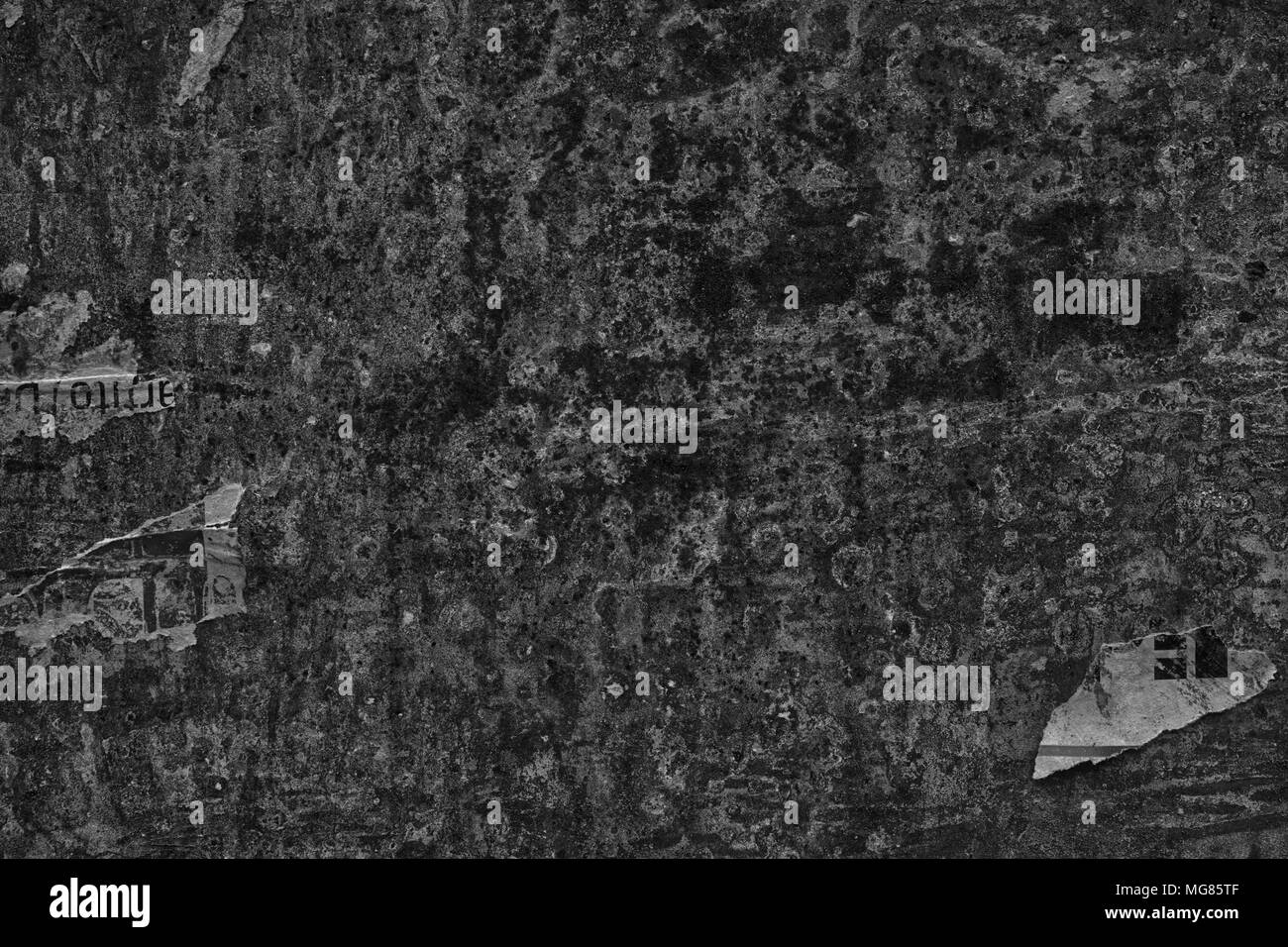 Old wanted poster wall Black and White Stock Photos & Images - Alamy