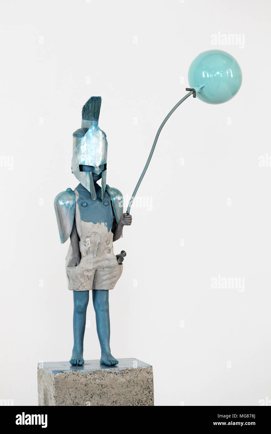 Surreal metal sculpture hi-res stock photography and images - Alamy