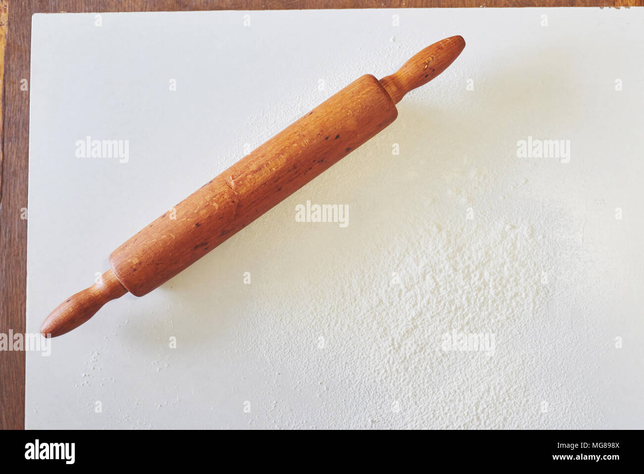 Wooden rollingpin hi-res stock photography and images - Alamy