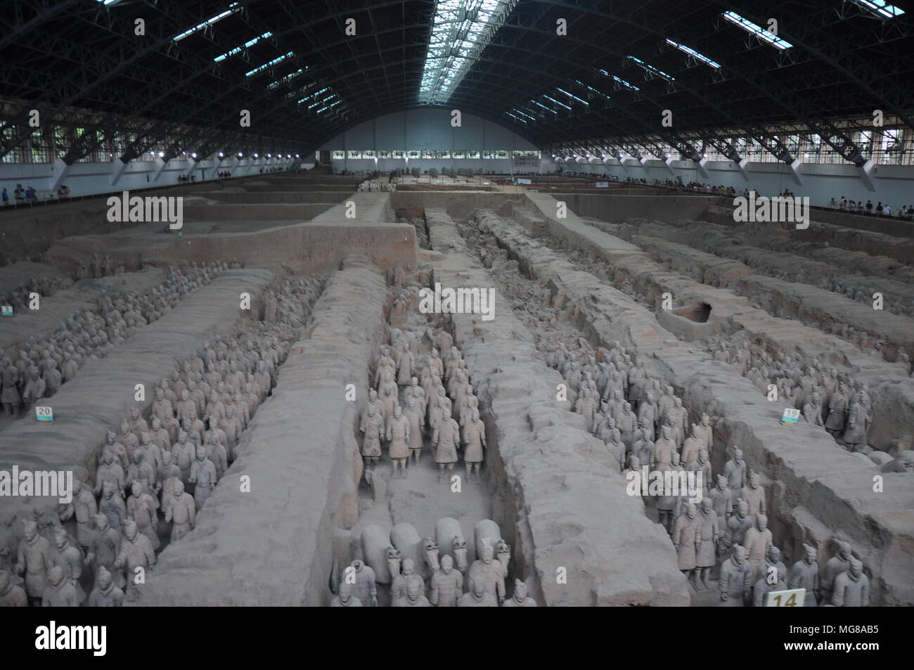 Terracotta Warriors sculptures depicting the armies of Qin Shi Huang ...