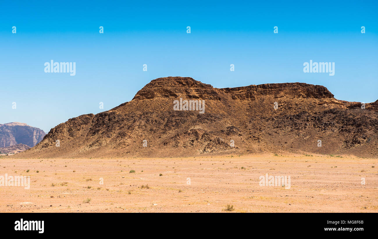 Nature of Wadi Rum (Valley of the Moon), Jordan Stock Photo - Alamy