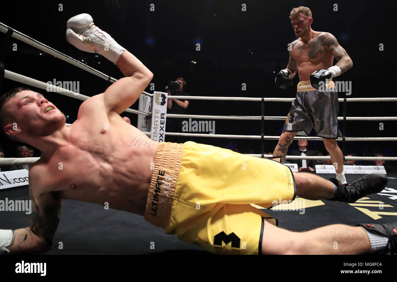 Semi final 2 ultimate boxxer competition m e n hi-res stock photography ...