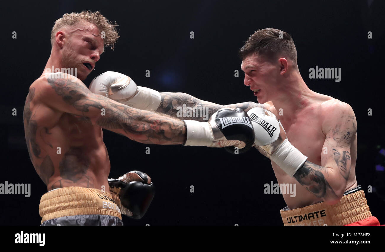 Final ultimate boxxer competition m e n hi-res stock photography and ...