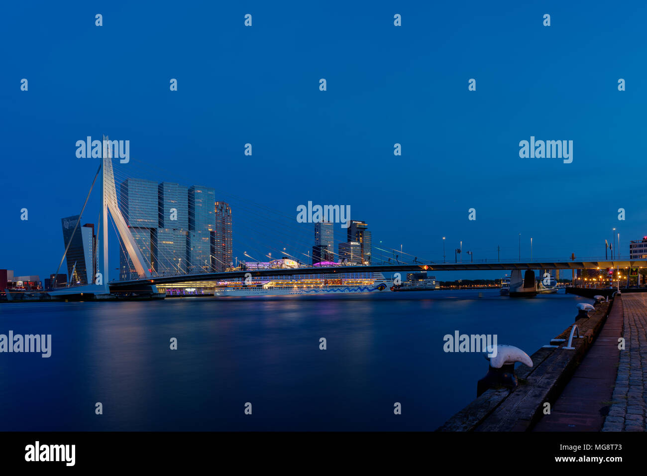 Erasmus Bridge - Rotterdam. Erasmusbrücke - Rotterdam. Rotterdam Cruise ...
