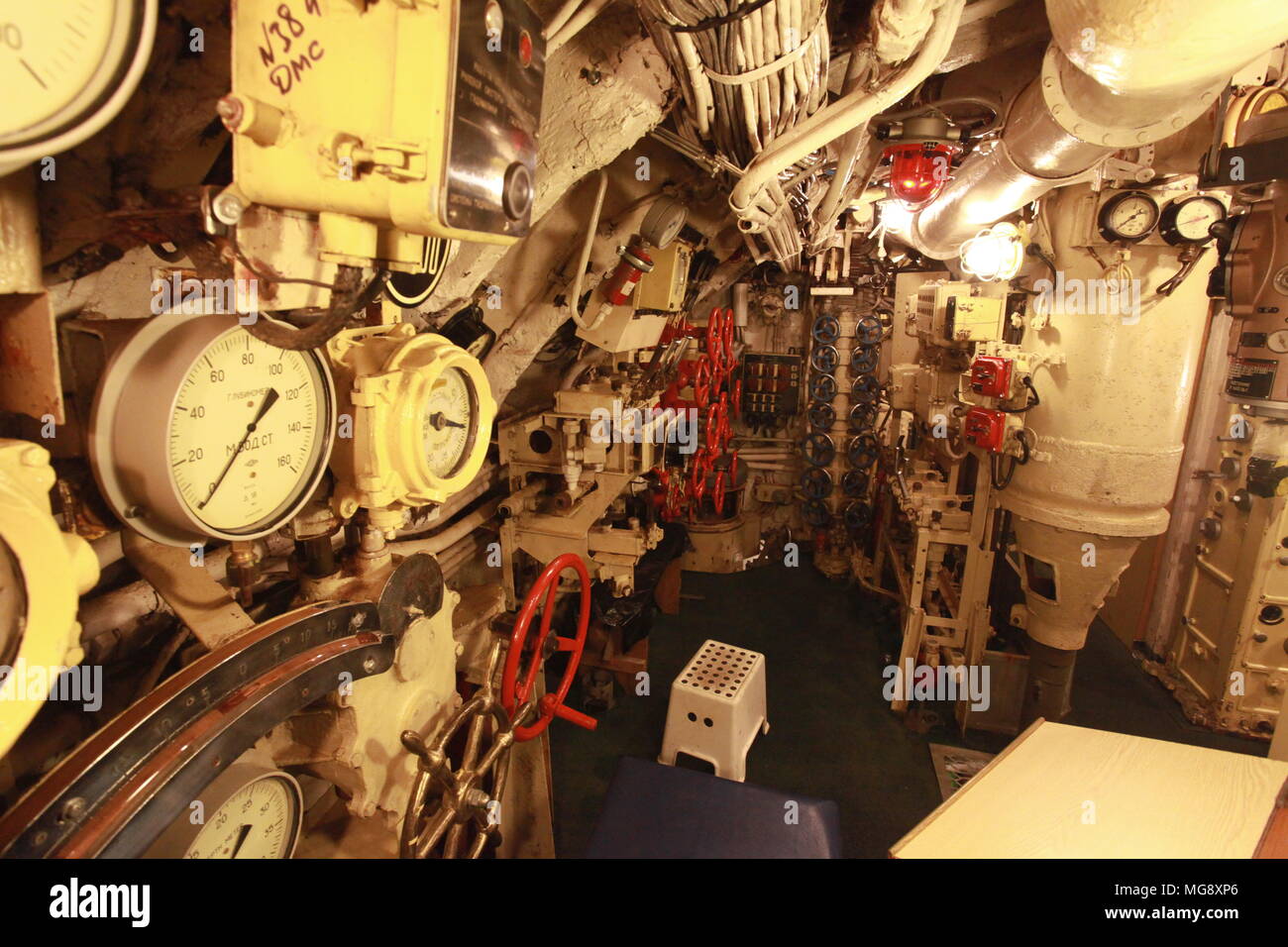 Main command post of the Russian submarine S189 Stock Photo - Alamy