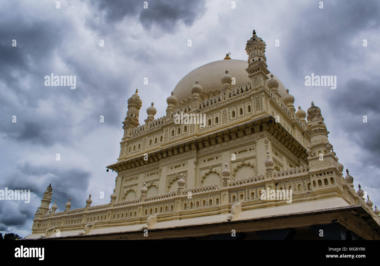 The Tomb Of Tipu Sultan, Mysore Stock Photo - Alamy