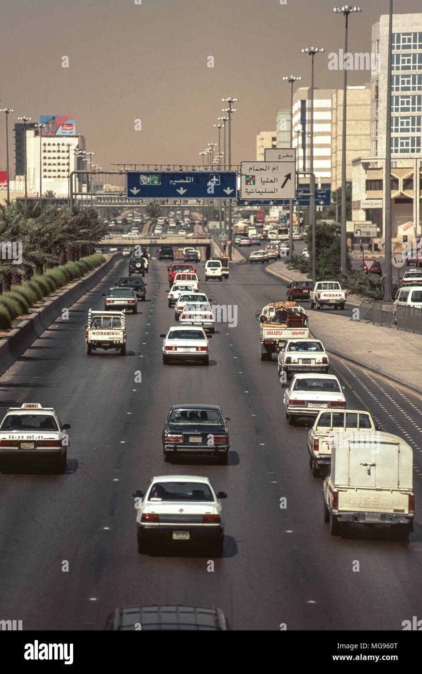 1990s rush hour traffic in Riyadh, Saudi Arabia Stock Photo - Alamy