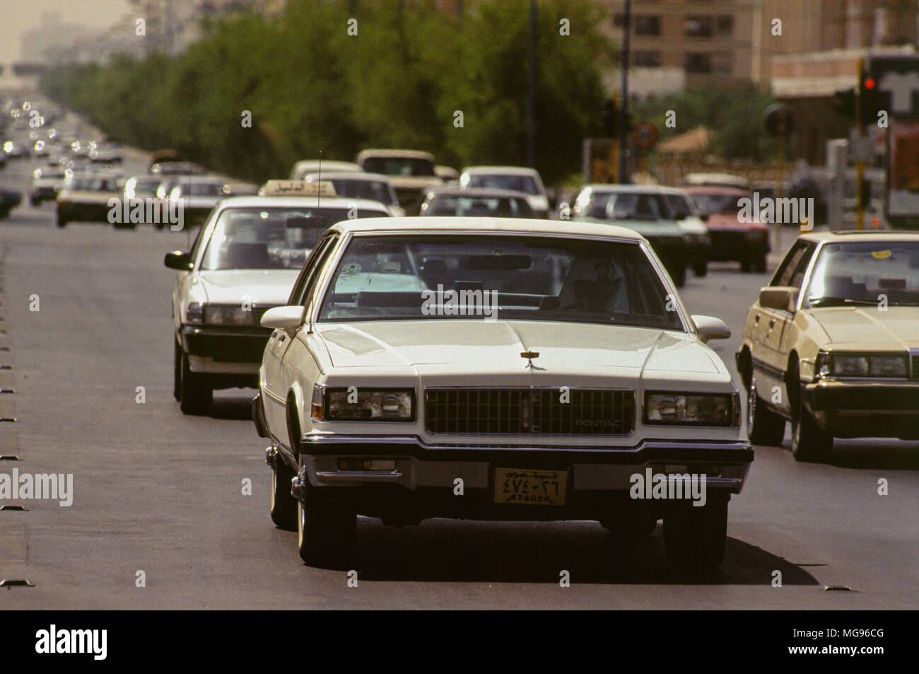 1990s rush hour traffic in Riyadh, Saudi Arabia Stock Photo - Alamy