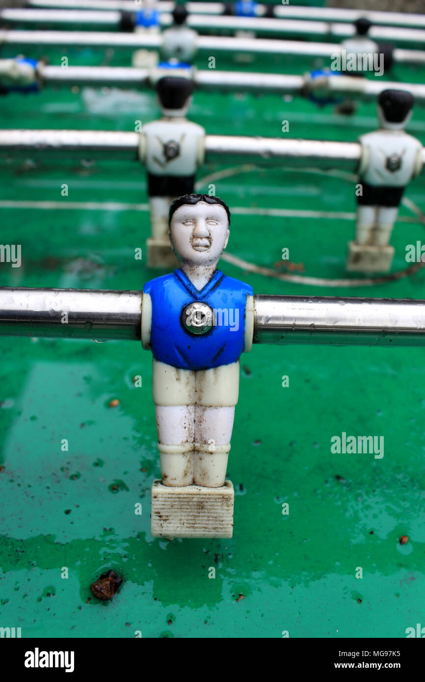 England football team trophy hi-res stock photography and images - Alamy