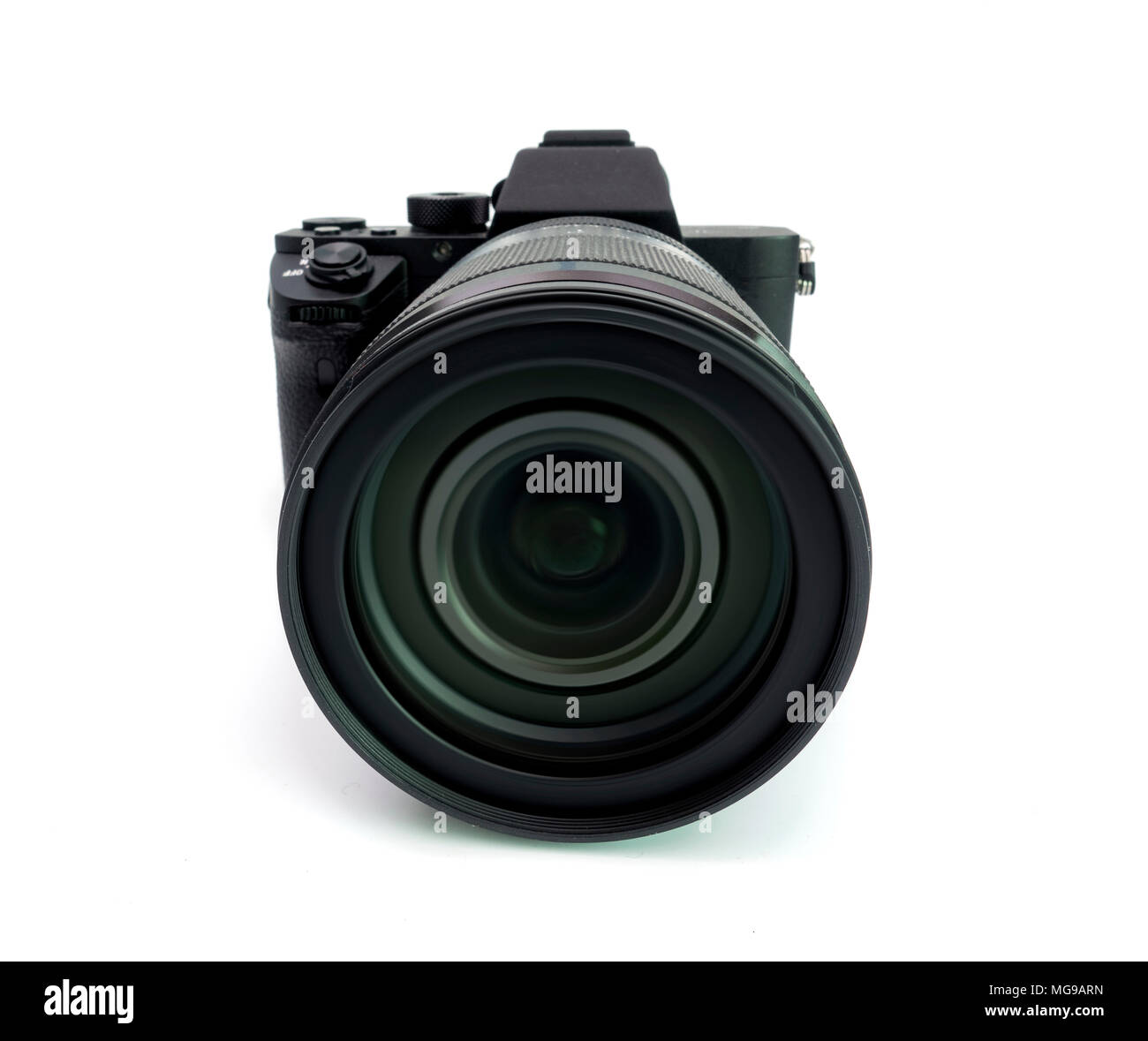 Digital mirrorless camera with zoom lens Stock Photo - Alamy