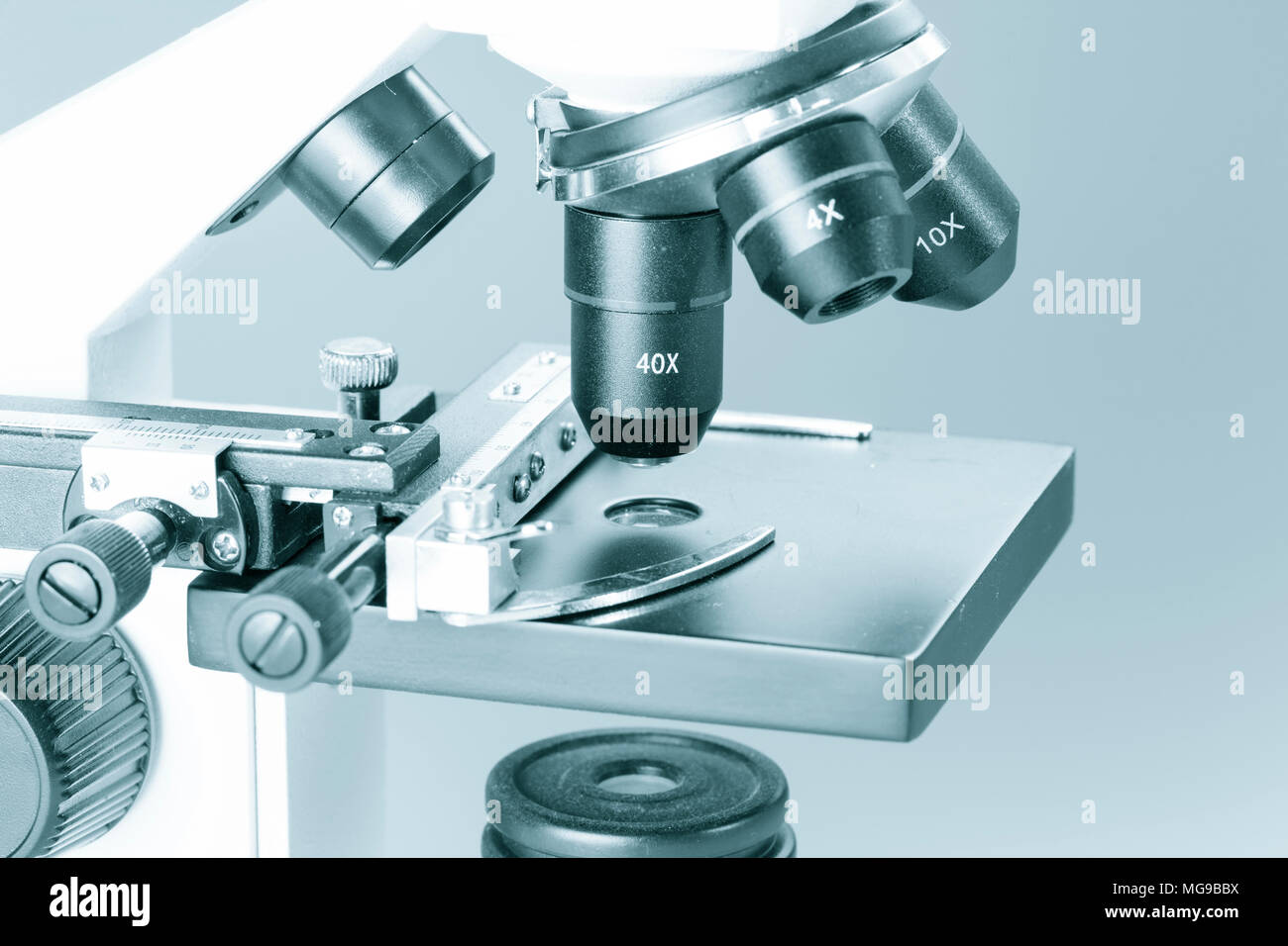 Microscope Stage Stock Photos & Microscope Stage Stock Images - Alamy