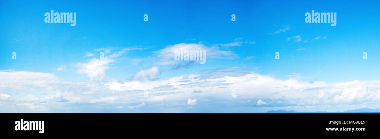 Sunny atmosphere hi-res stock photography and images - Alamy