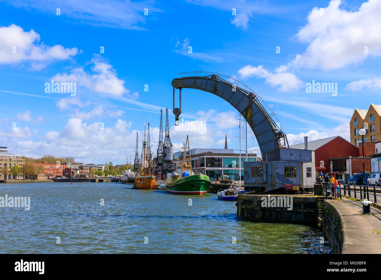 Industrial crane bristol hi-res stock photography and images - Alamy