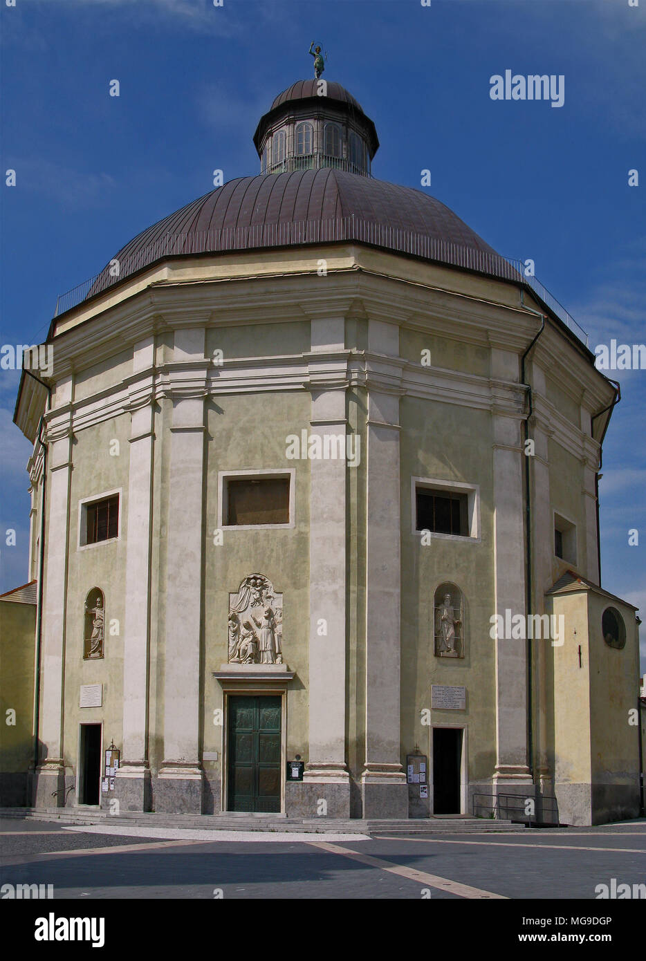 Loano italy hi-res stock photography and images - Alamy