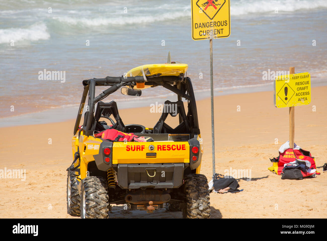 Surf rescue buggy hi-res stock photography and images - Alamy