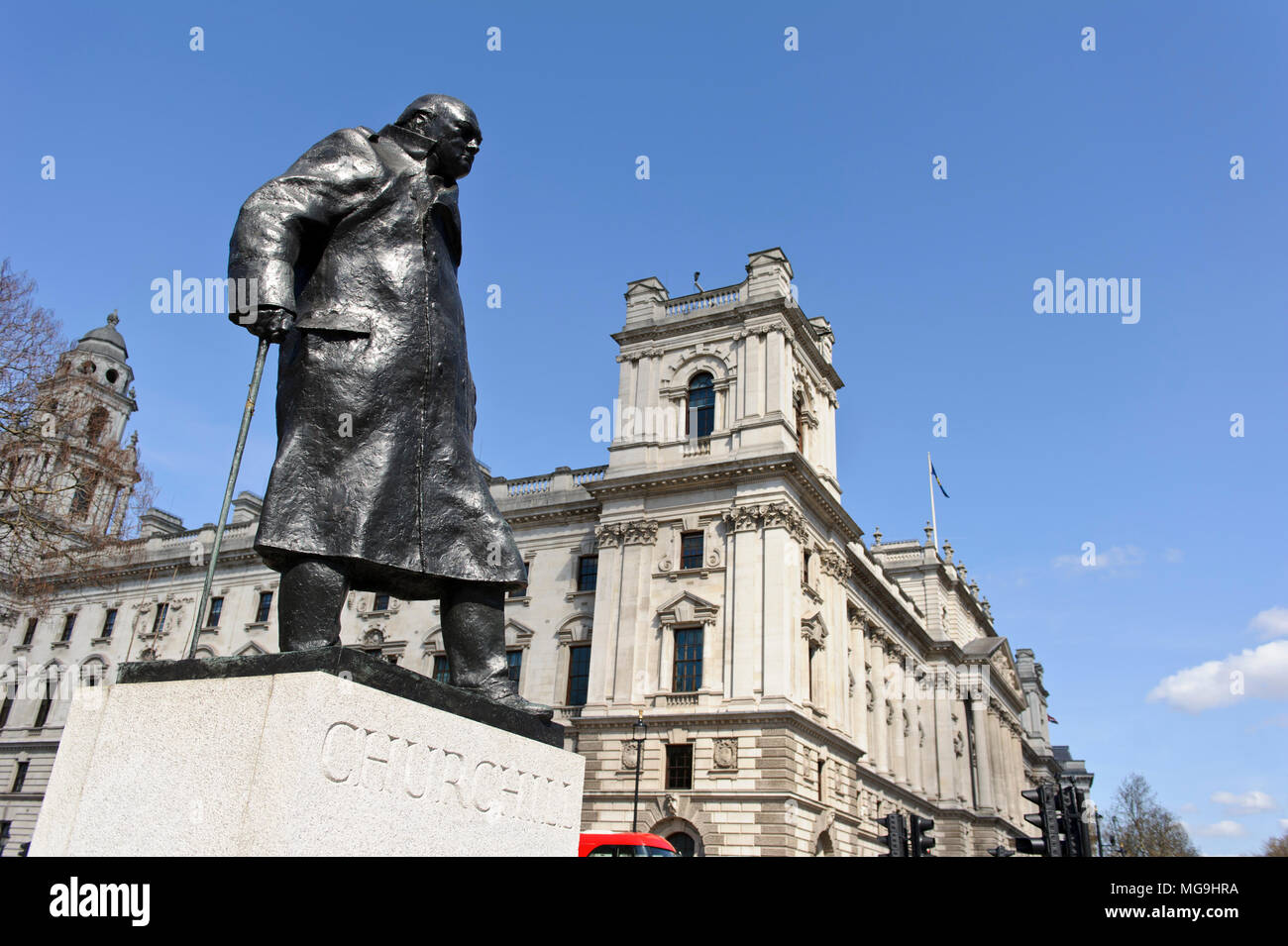 Famous bronze statue hi-res stock photography and images - Alamy