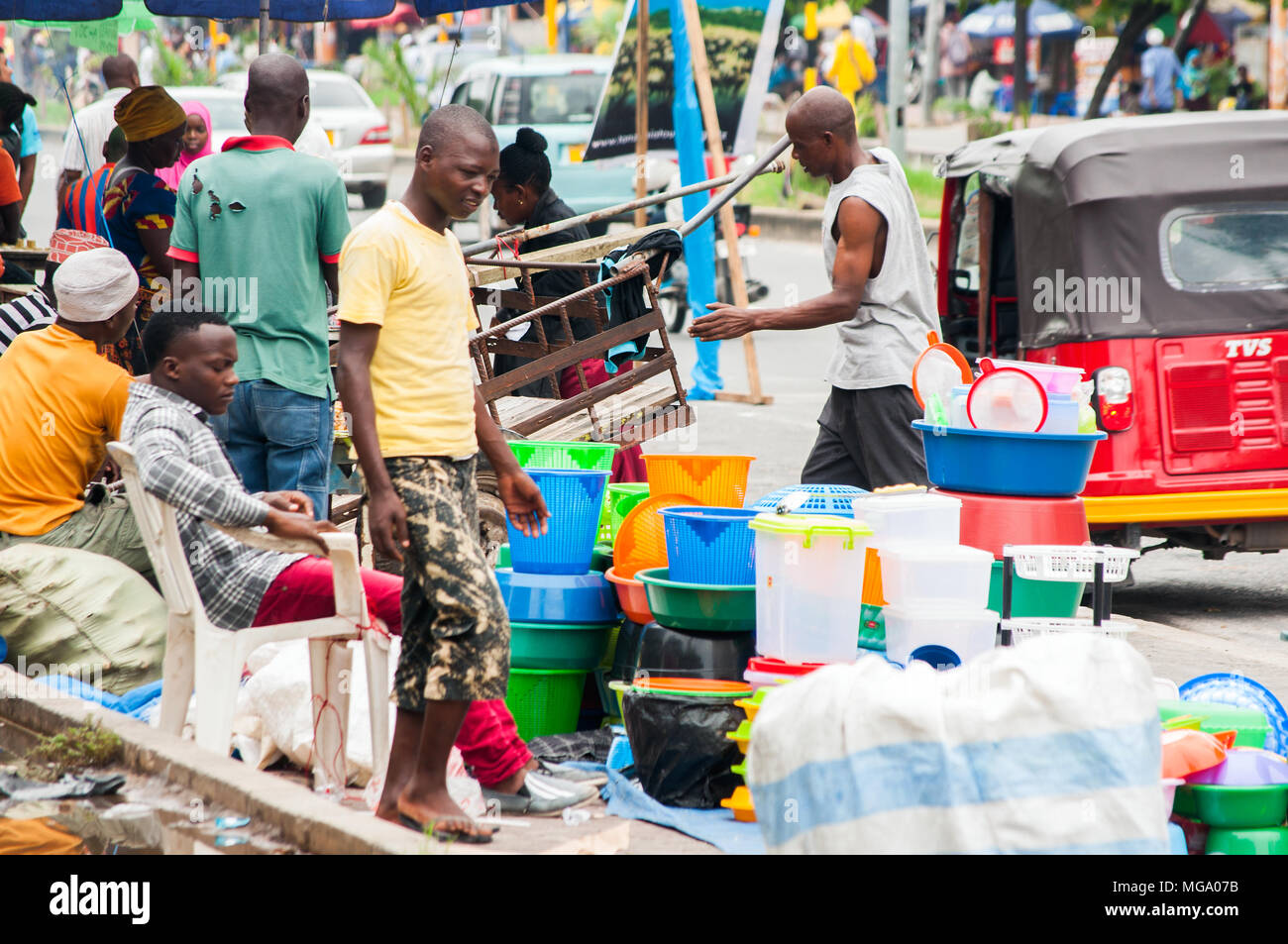 Roadside vendors africa hi-res stock photography and images - Alamy
