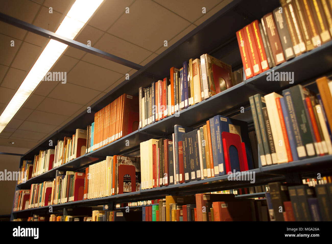 Libraries inside hi-res stock photography and images - Alamy