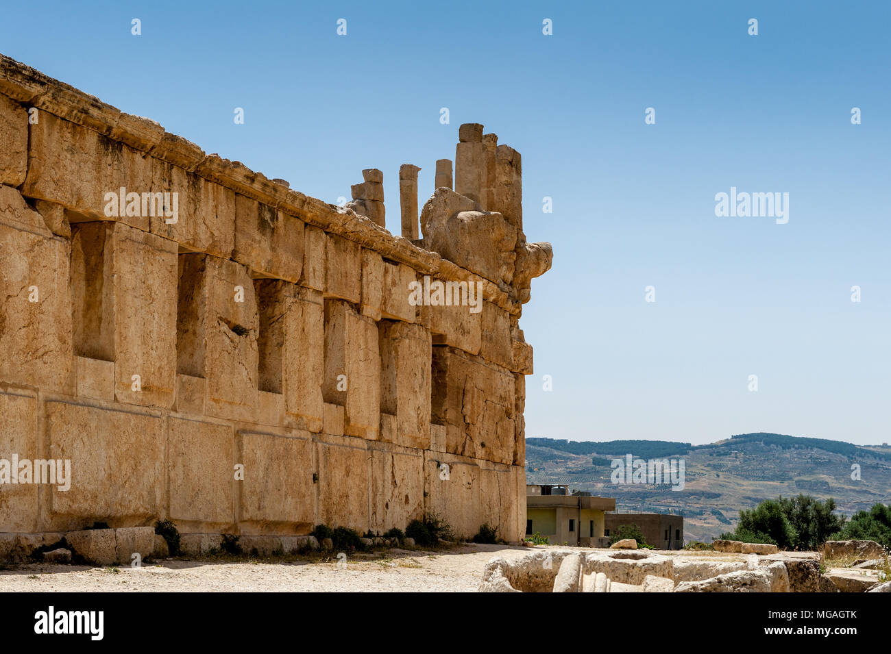 Iraq al amir castle hi-res stock photography and images - Alamy