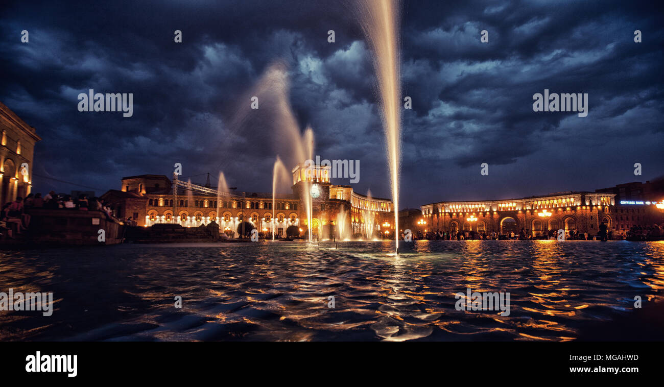 Erevan fountain hi-res stock photography and images - Alamy