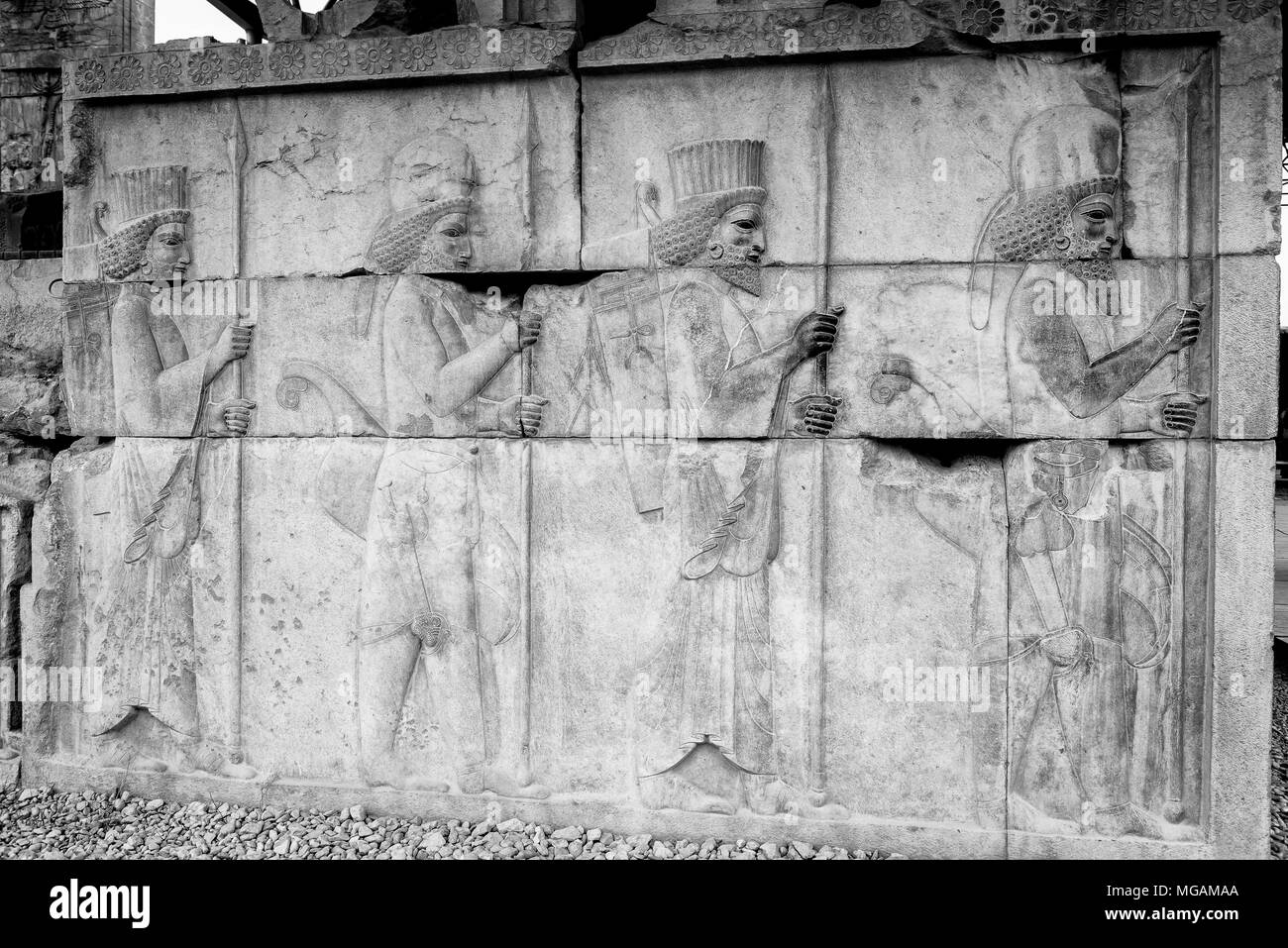 Hall of the xerxes in persepolis Black and White Stock Photos & Images ...