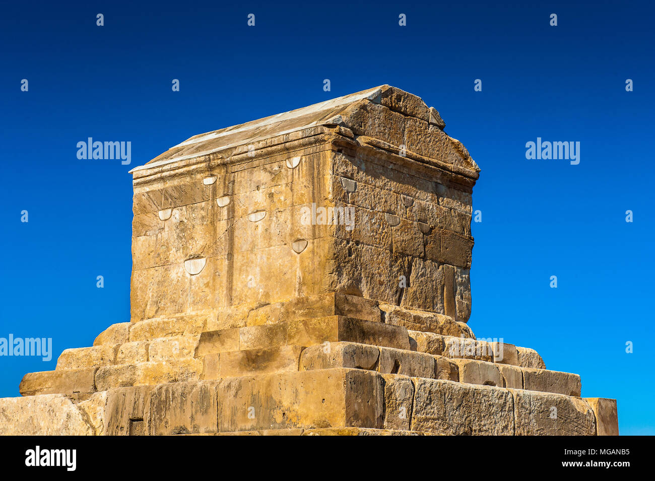 Tomb of Cyrus the Great, the burial place of Cyrus the Great of Persia ...