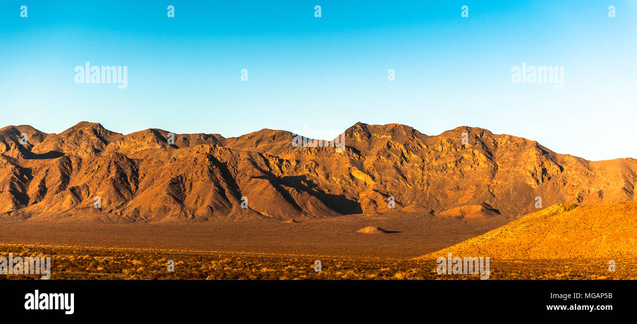Rock formations in Iran Stock Photo - Alamy