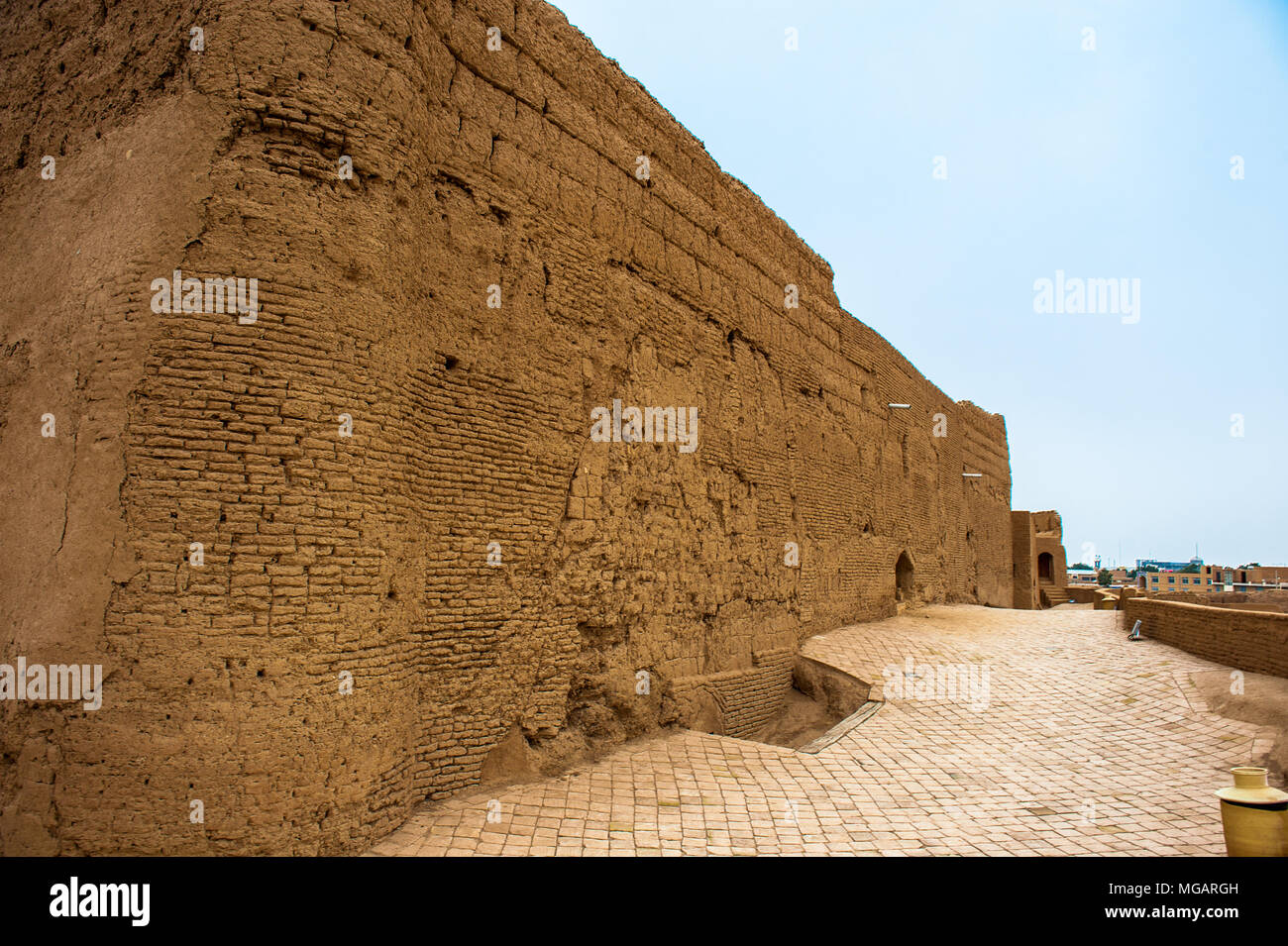 Wall of Narin Castle, Meybod, Yazd province, Iran Stock Photo - Alamy