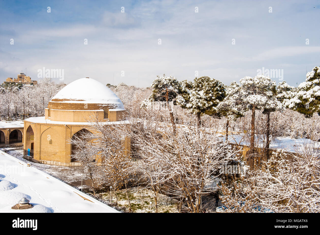 Garden of the Ali Qapu Palace in Isfahan, Iran Stock Photo - Alamy