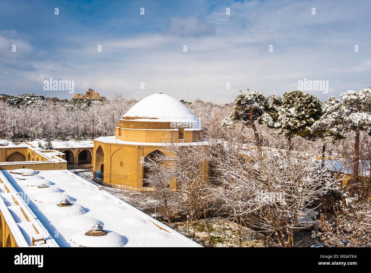 Garden of the Ali Qapu Palace in Isfahan, Iran Stock Photo - Alamy