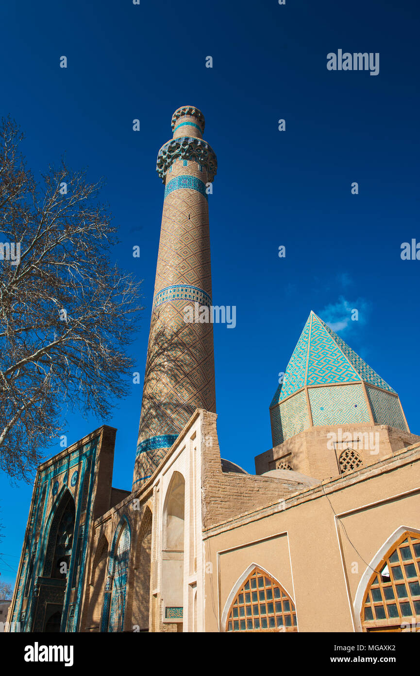 Minaret of the Jameh Mosque in Natanz, Iran Stock Photo - Alamy