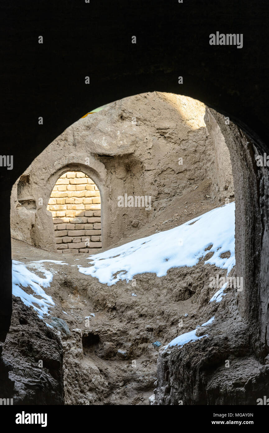 Ruins in the ancient area of Nushabad, Iran Stock Photo - Alamy