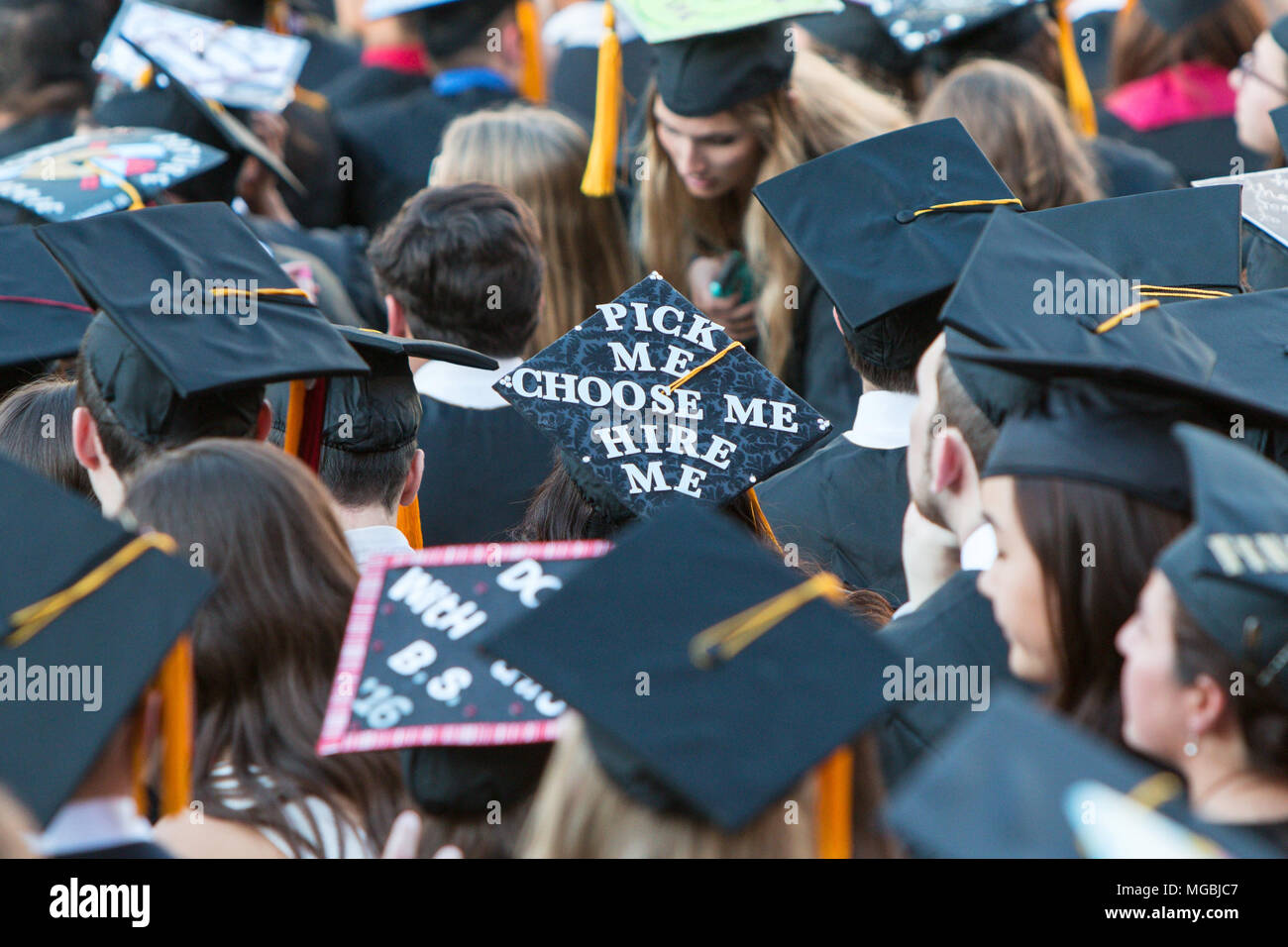 Hire me graduate hi-res stock photography and images - Alamy