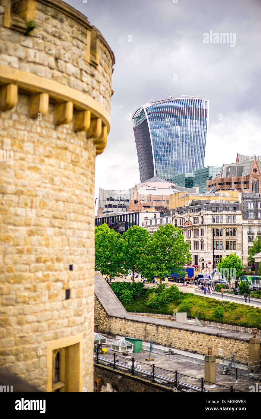 Inside the walls of the Tower of London Stock Photo - Alamy