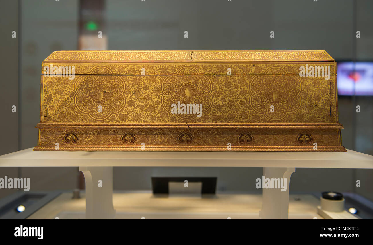 Gold lacquerwork hi-res stock photography and images - Alamy