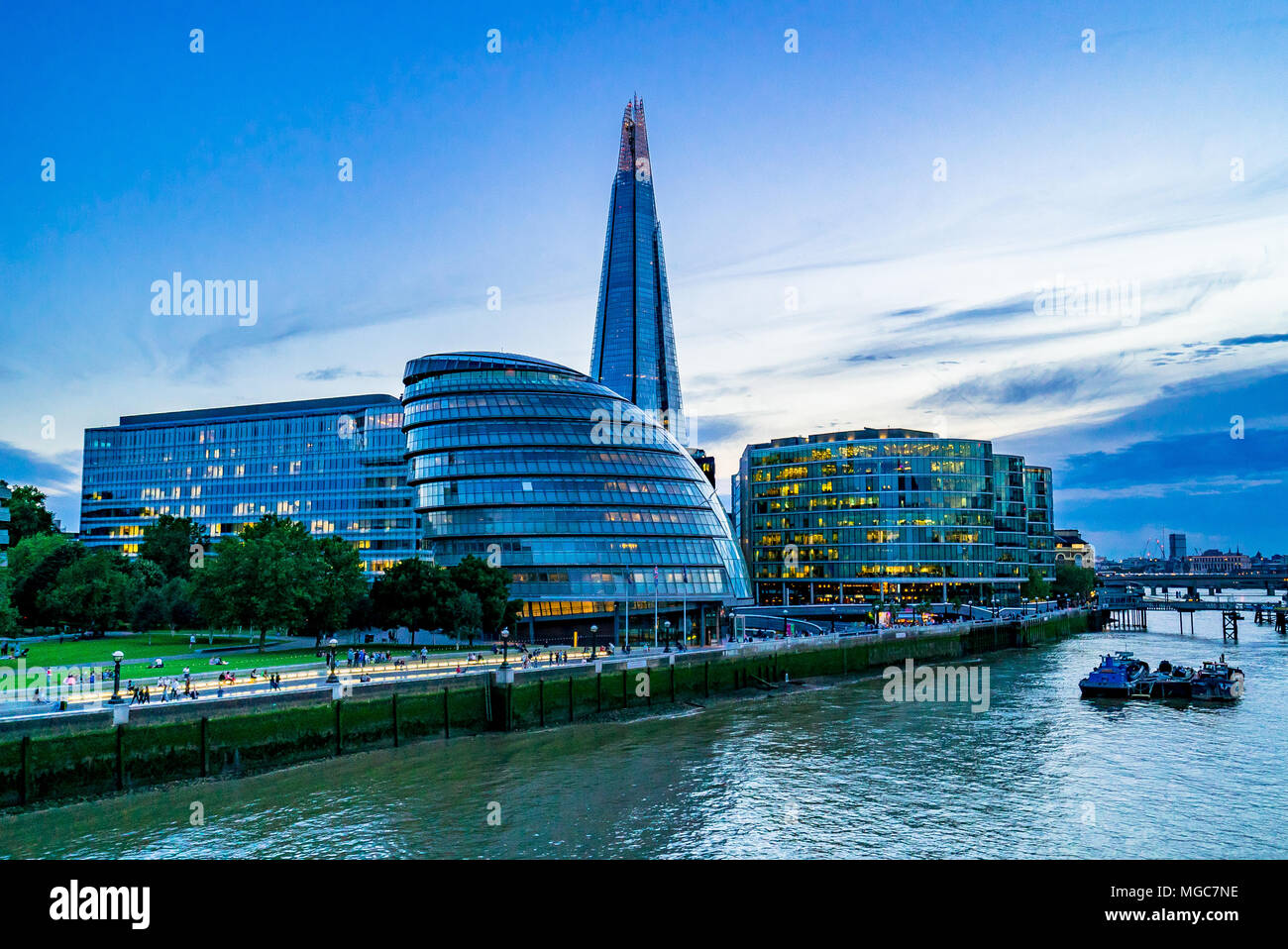 London Hall's Instagram, Twitter & Facebook on IDCrawl