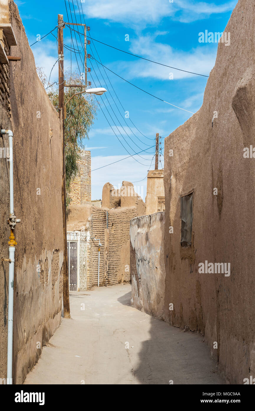Street in ruins of Nushabad, Iran Stock Photo - Alamy