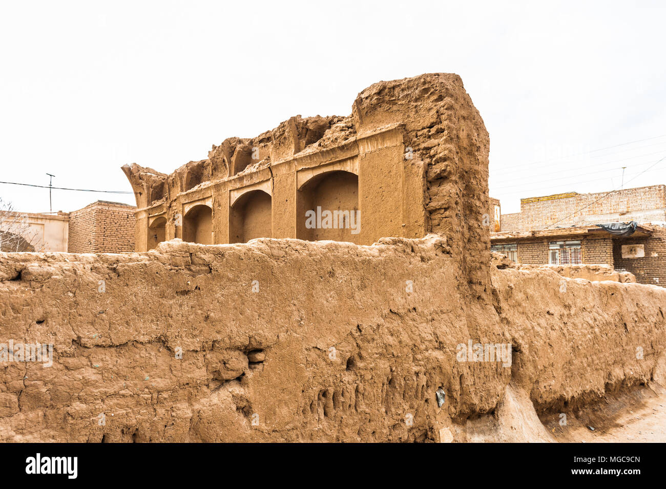 Ruins in the ancient area of Nushabad, Iran Stock Photo - Alamy