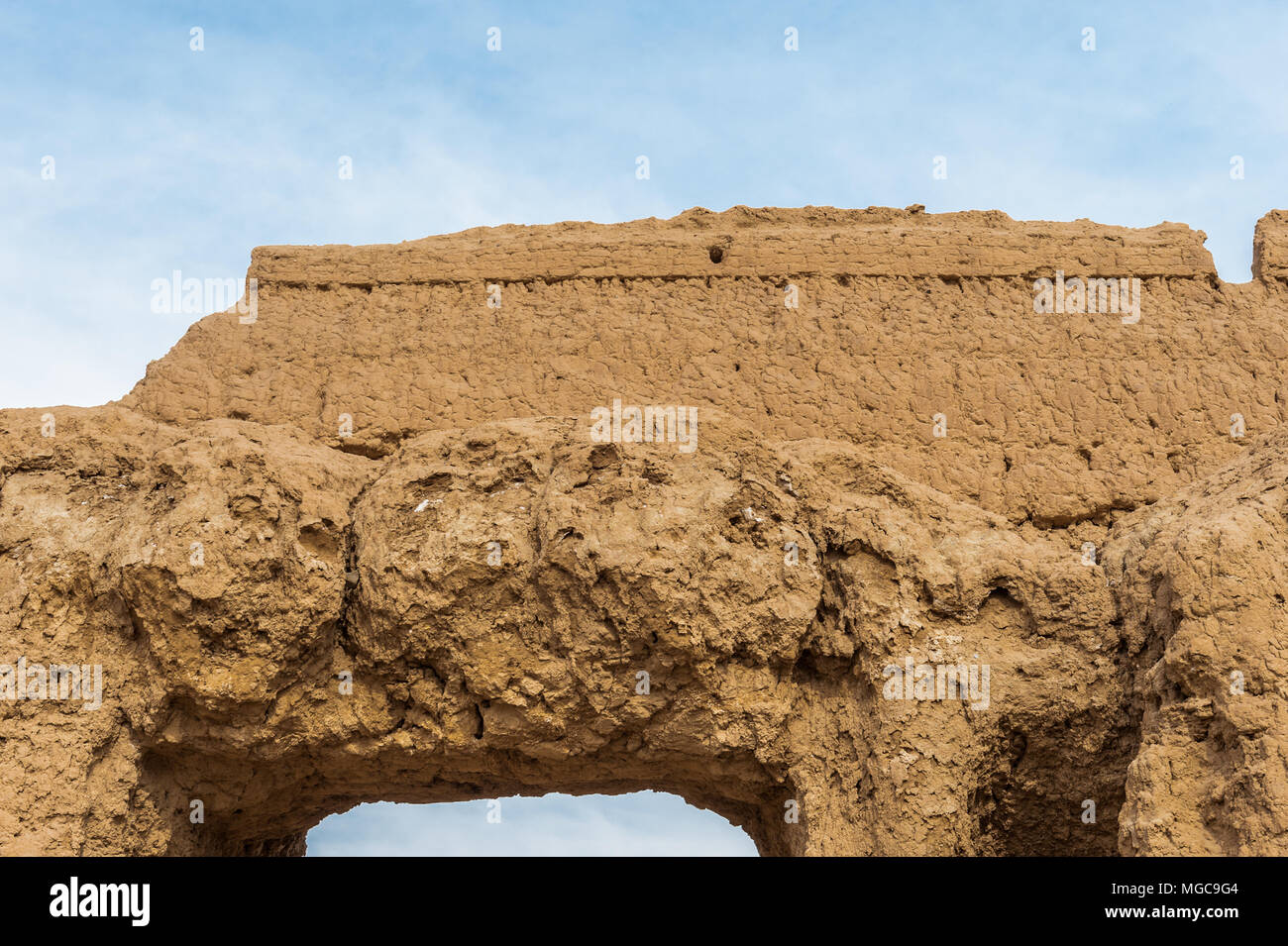 Clay fortress ruins in Kashan province of Iran Stock Photo - Alamy