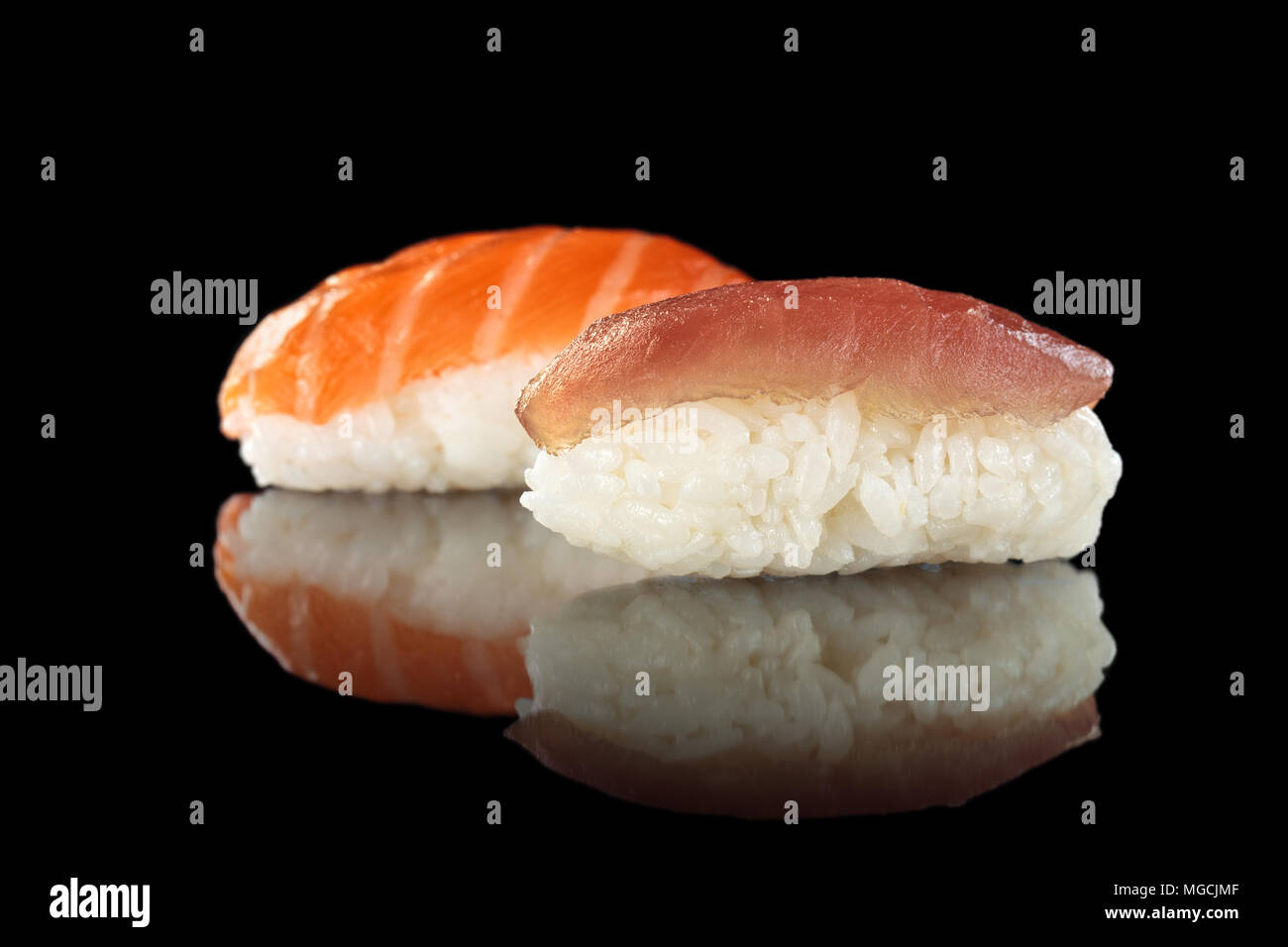 Black sushi hi-res stock photography and images - Alamy