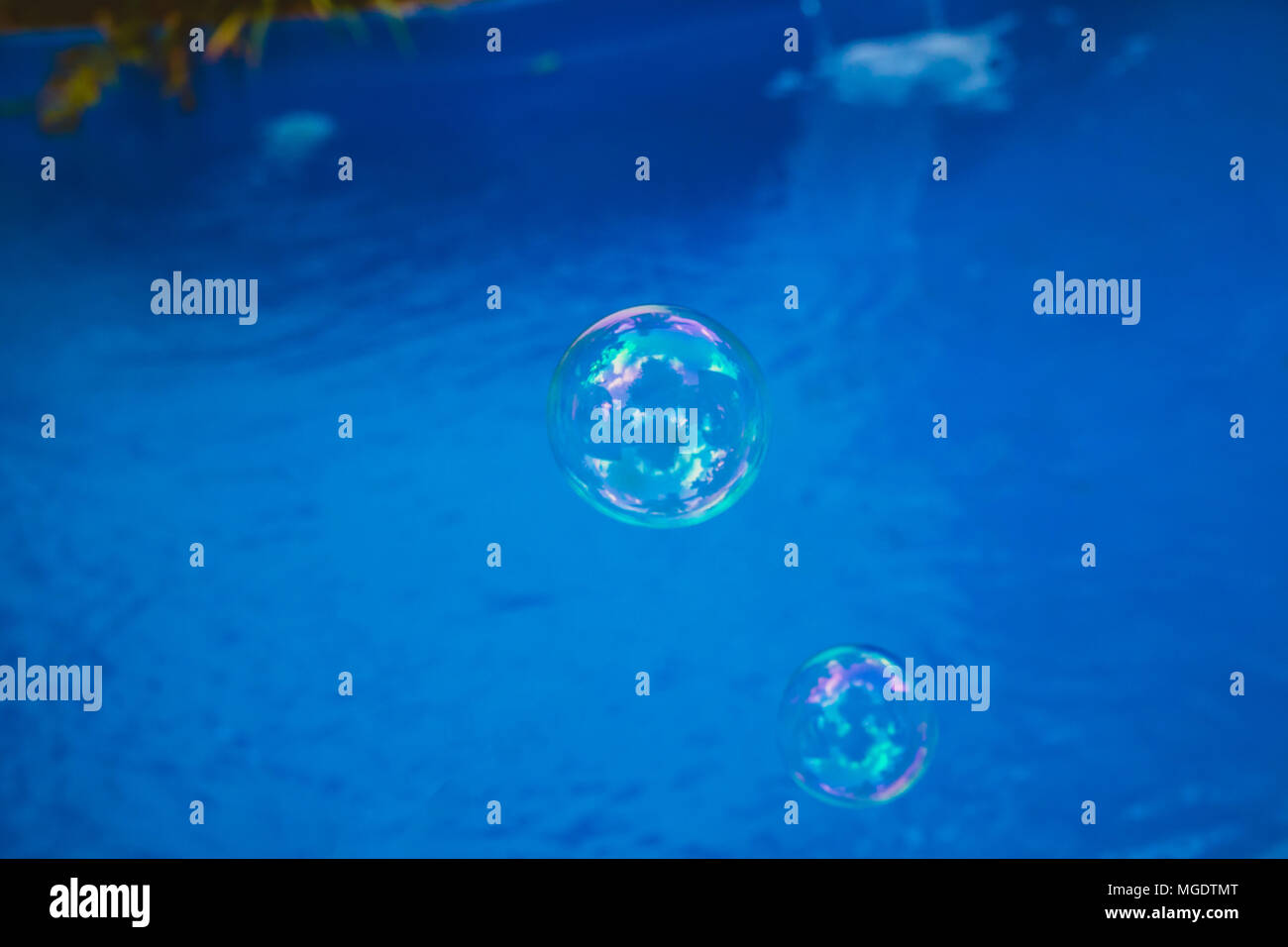 Blowing up pool hi-res stock photography and images - Alamy