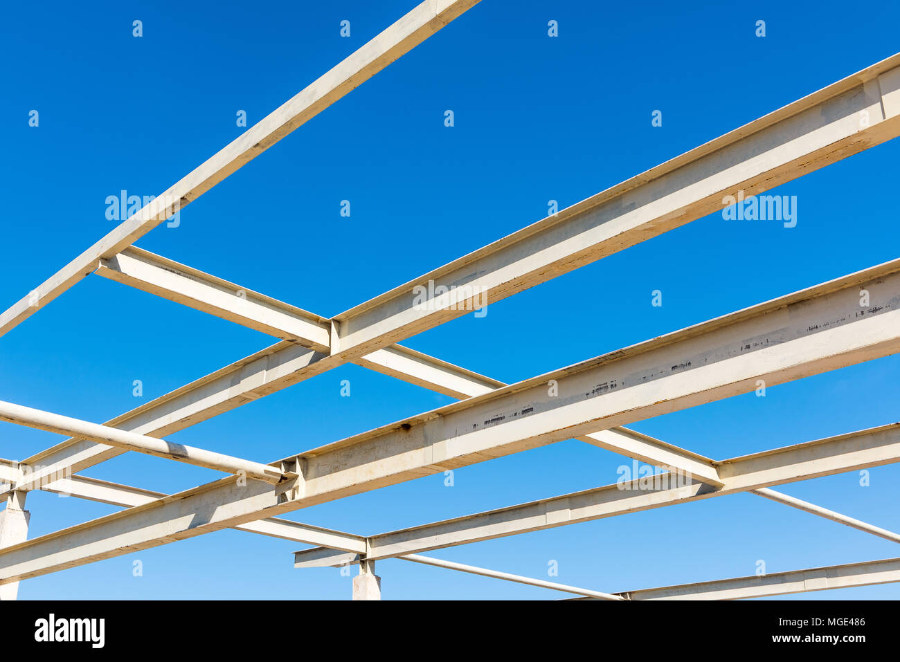Structural Beams Stock Photos & Structural Beams Stock Images - Alamy