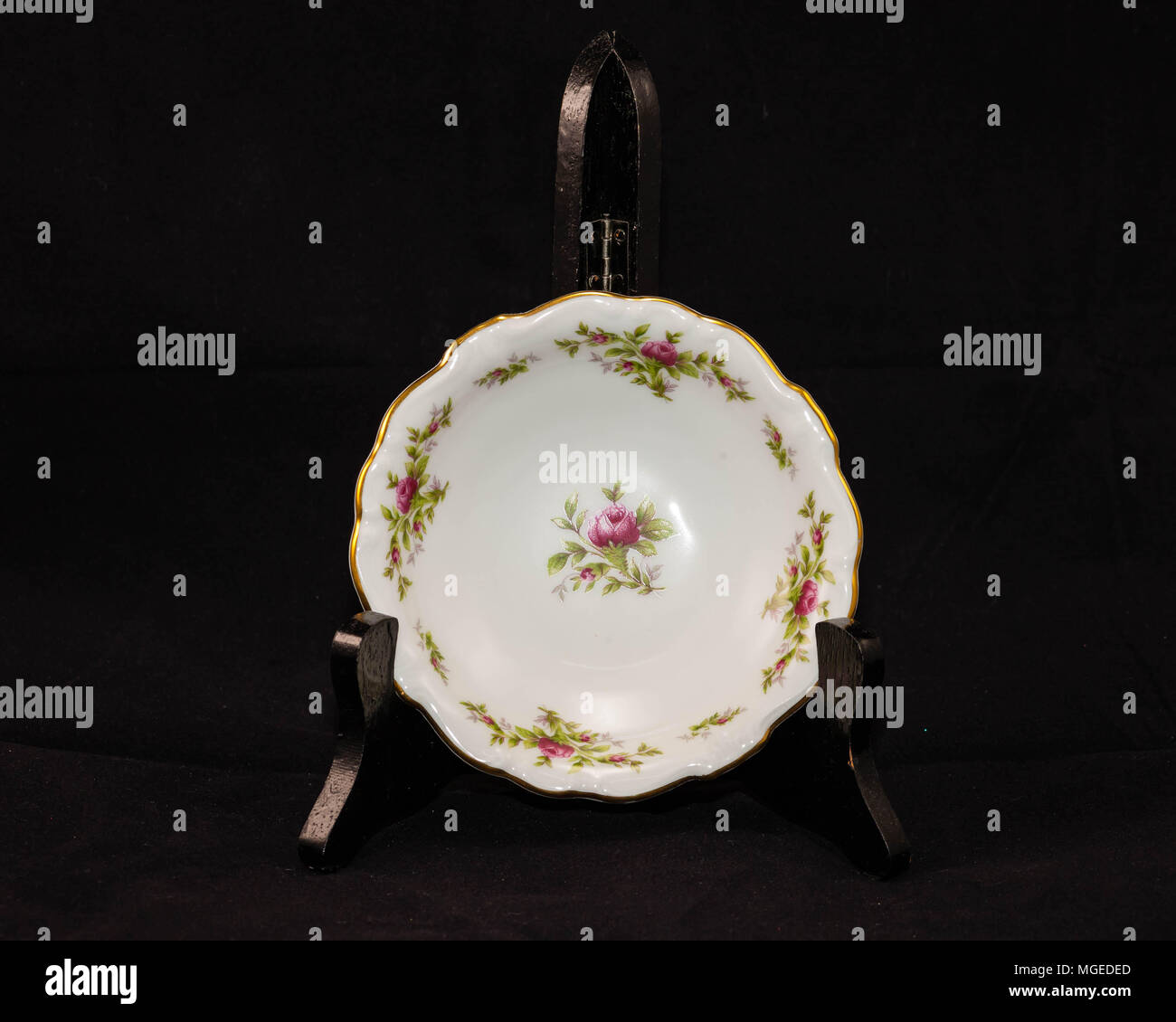 a hand painted rose pattern china small bowl Stock Photo - Alamy