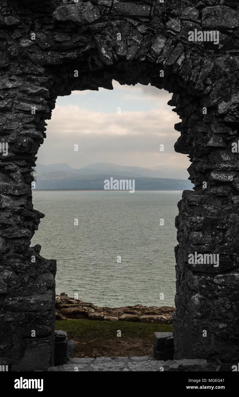 Beautiful estuary scenes from the North of Wales. Sunlight, hills ...