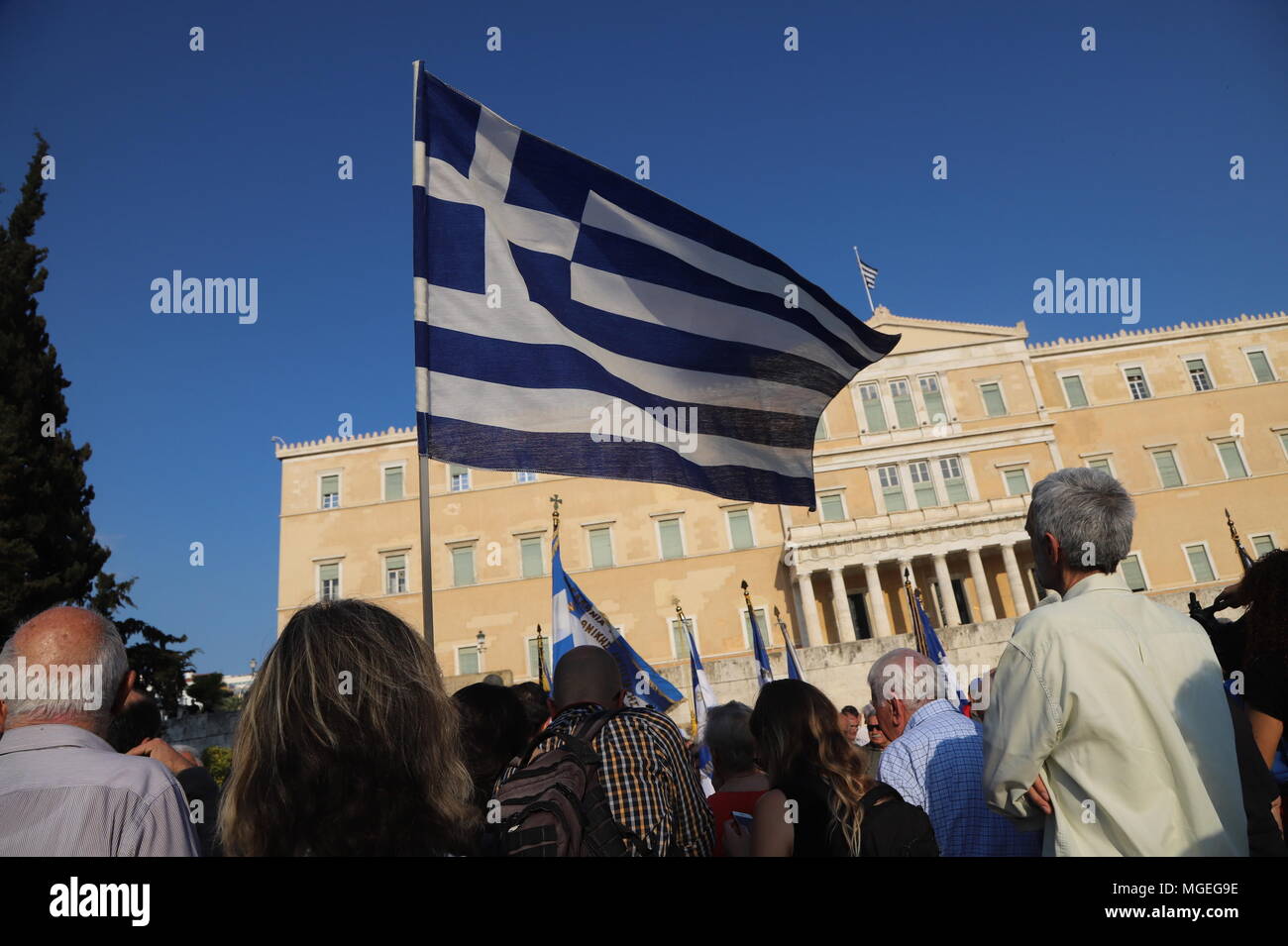 Greek flag ww2 hi-res stock photography and images - Alamy